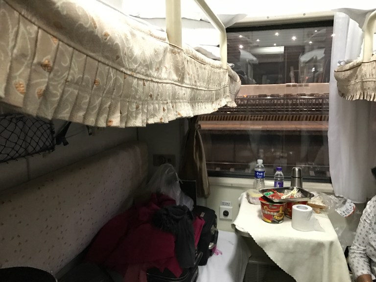 How to Take an Overnight Sleeper Train in China – Diary of a Tourist
